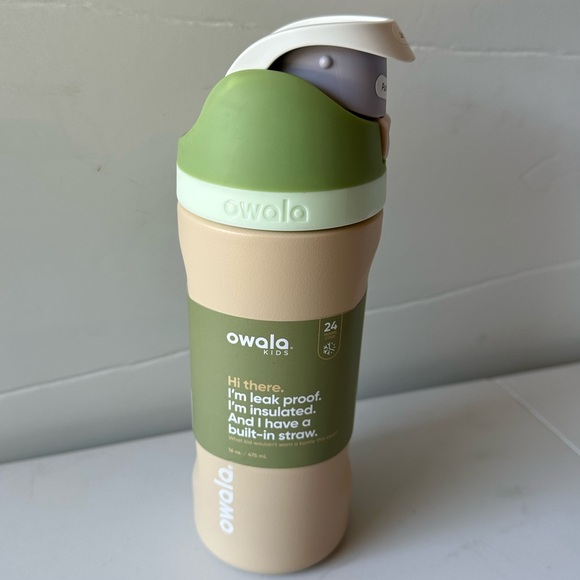 owala | Dining | Owala Kids Freesip Stainless Steel Water Bottle 6oz ...
